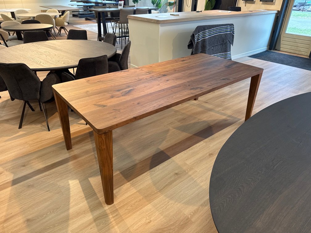 Noten Miles tafel 220X100 | Table du Sud